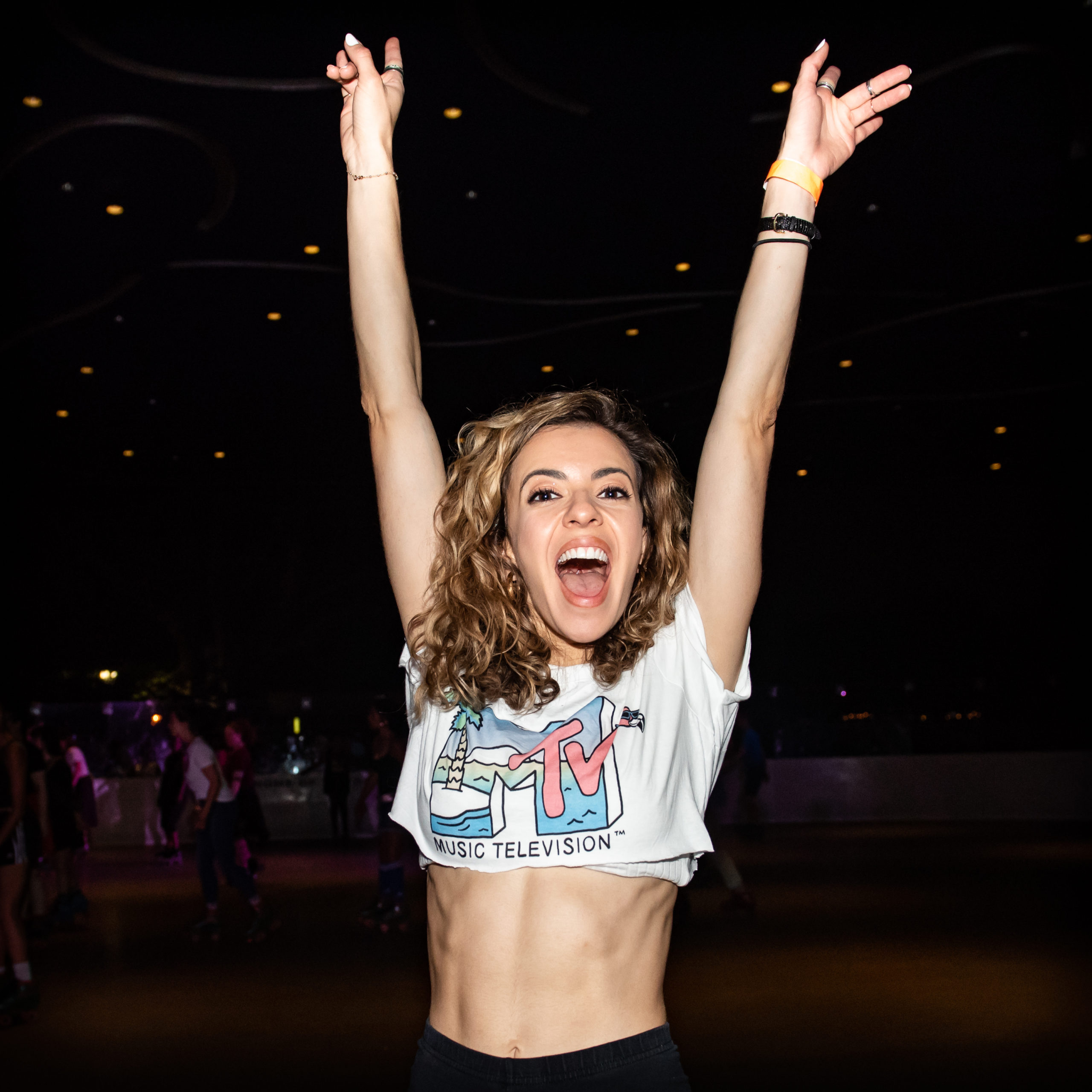 Pop Divas Of The 80s vs. 90s | Dreamland Roller Rink